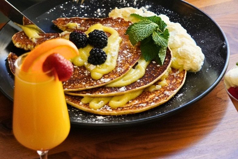 Menus Restaurant Downtown Milwaukee | Oggie’s Kitchen + Bar